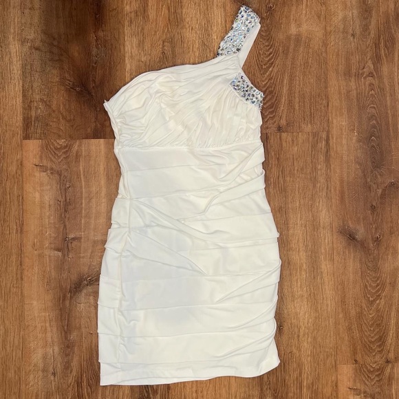 Deb | Dresses | Deb One Shoulder Prom Cocktail Mini Dress Style 845me7e ...
